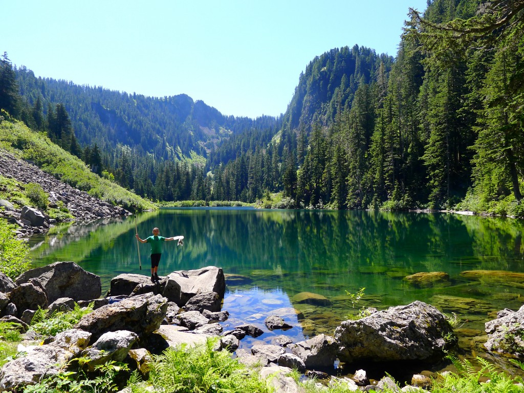 Water quality and algae diversity of ten mountain lakes along the ...